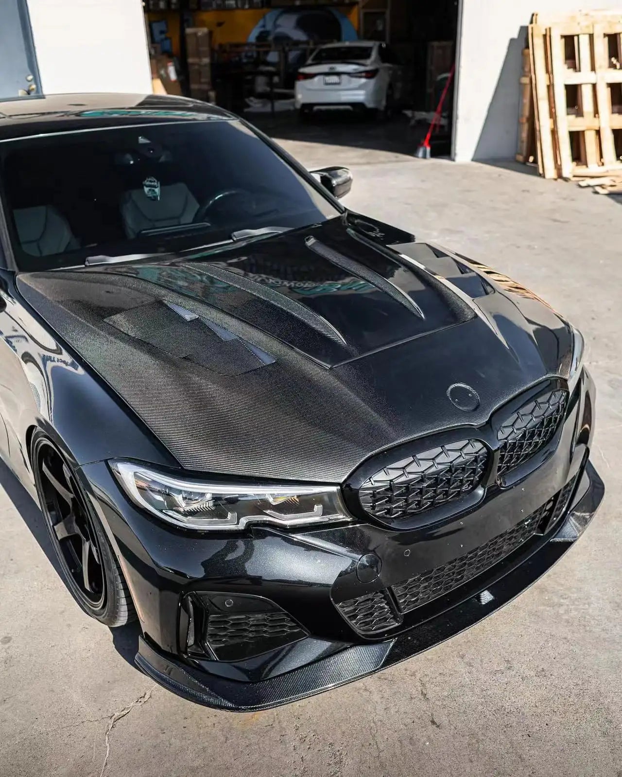 Carbon Fiber Vented Engine Hood Bonnet Bmw G20 3 Series