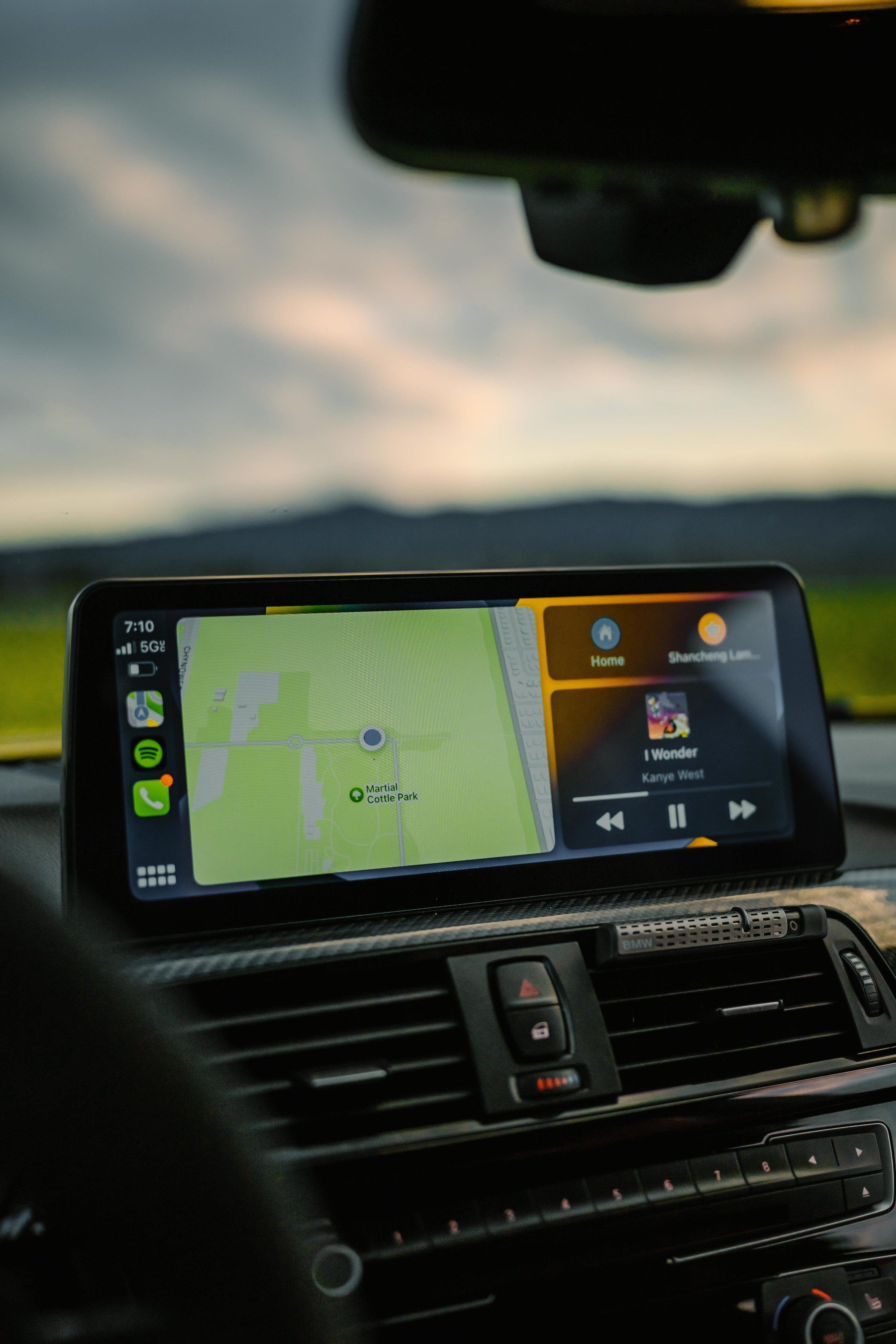 Apple Carplay & Android Auto Display Screen Upgrade - BMW F20/F21 1 Se